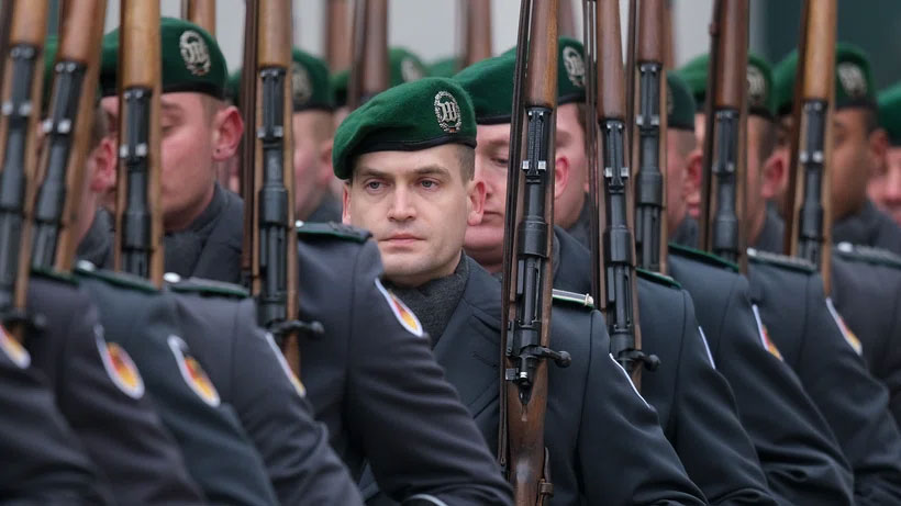 Modern German Military Dress Uniforms